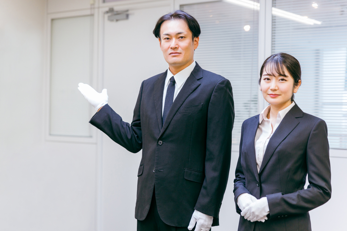 バカラ製品高価買取ガイド！専門家が明かす売却の秘訣 | ベストライフコラム